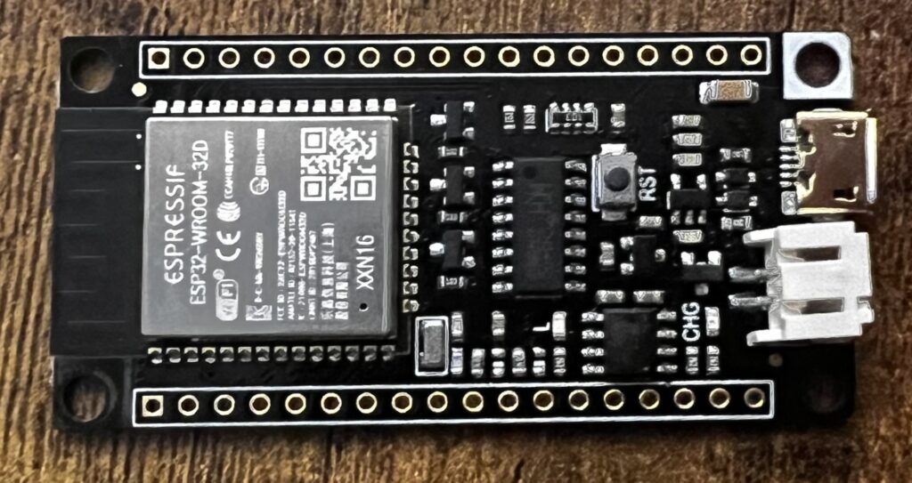 Démarrer avec l'ESP32 - La caverne de Lucan